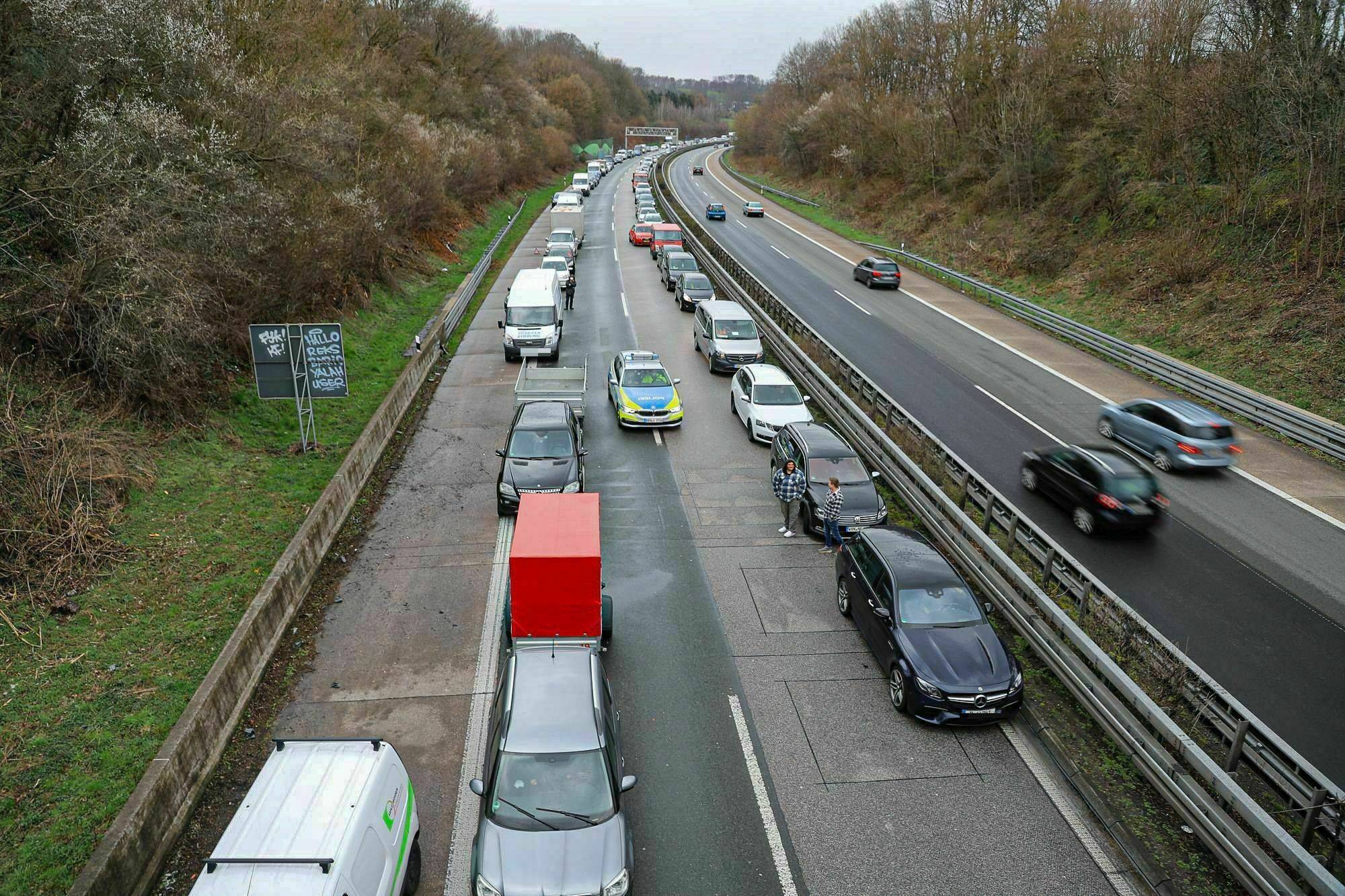 Schwerer Unfall auf der A43 bei Wuppertal