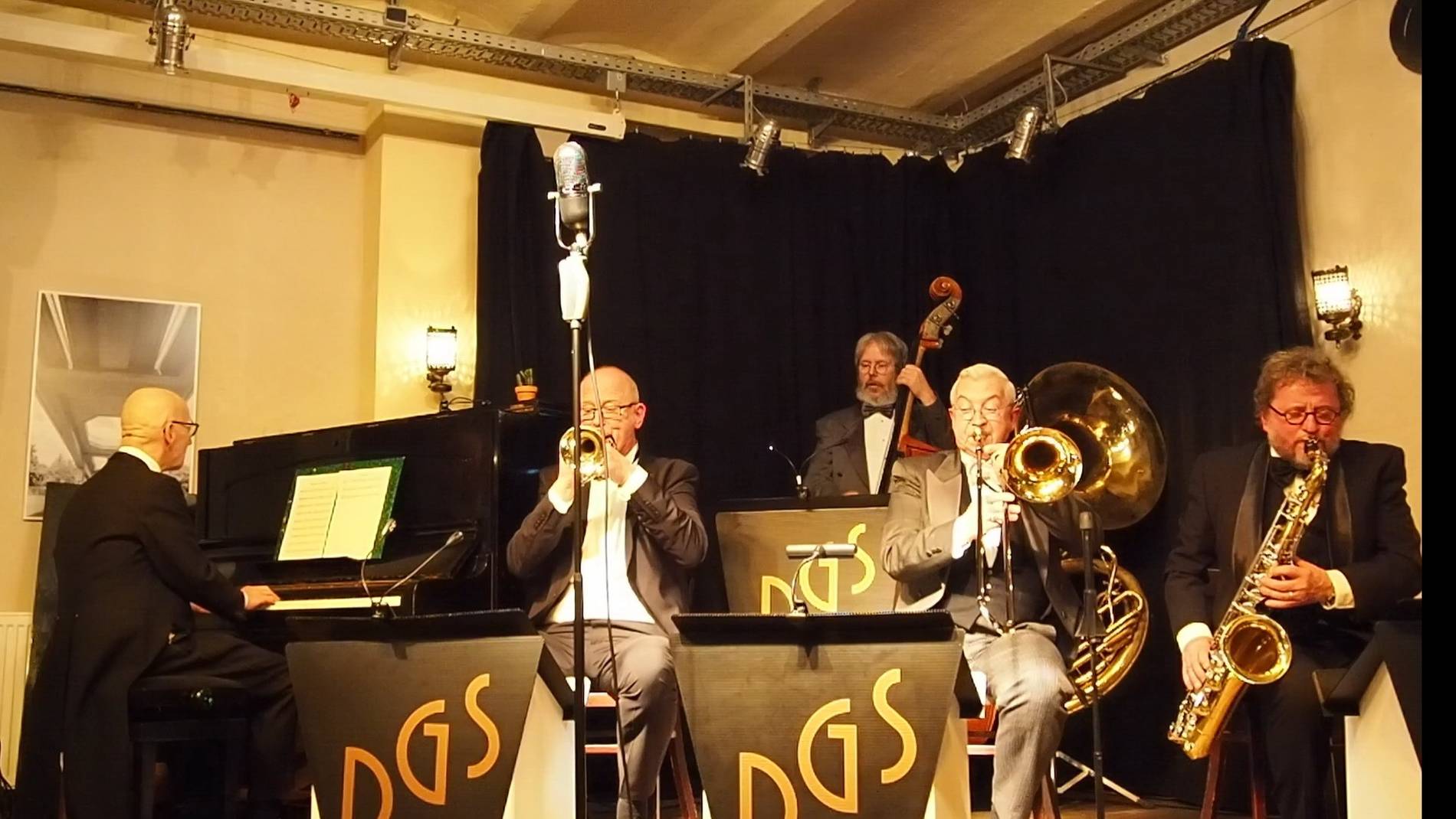 Sonntag im Café Ada: „Die goldenen Syncopators“ machen gute Laune