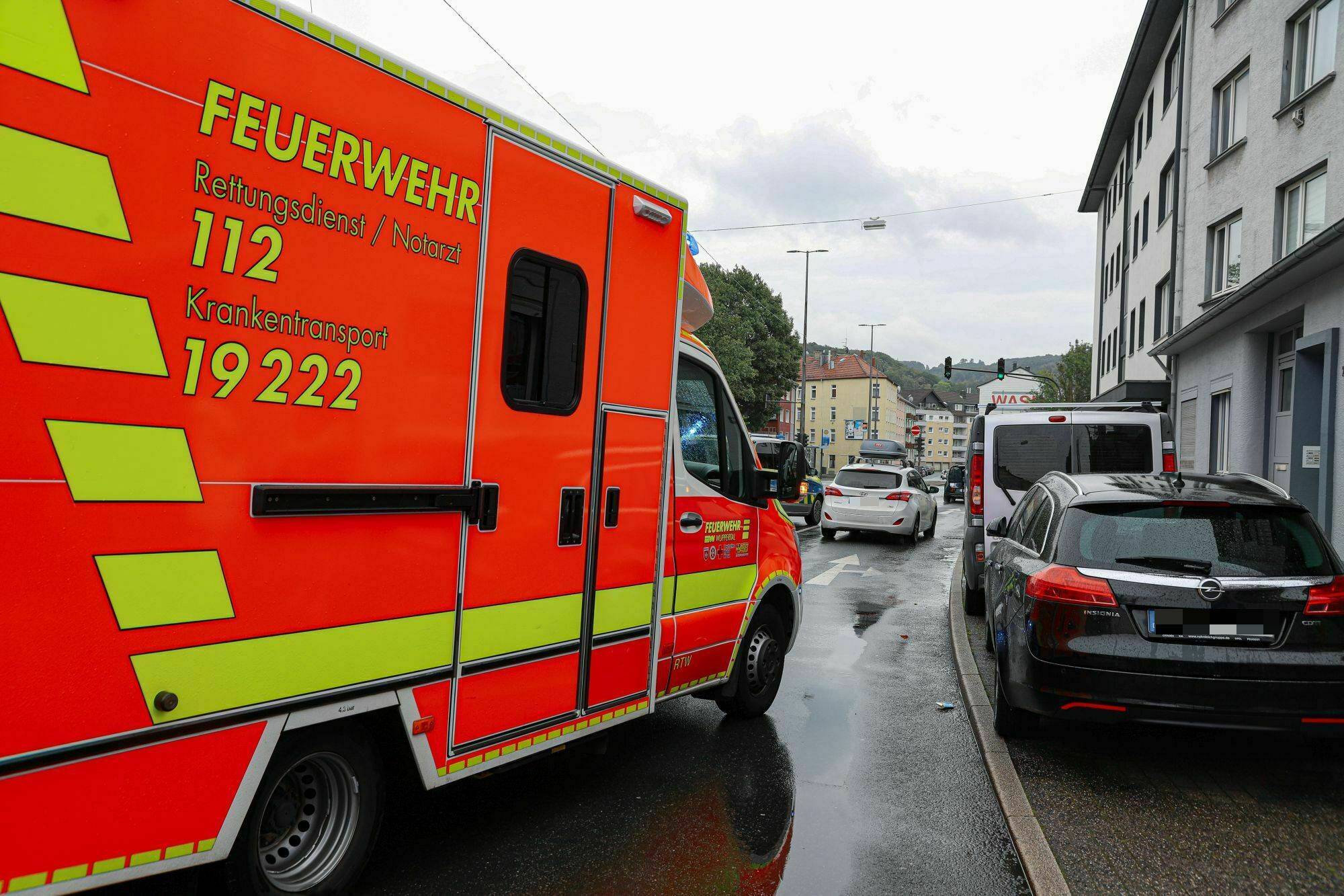 Erneut Unfall auf Heckinghauser Straße in Wuppertal