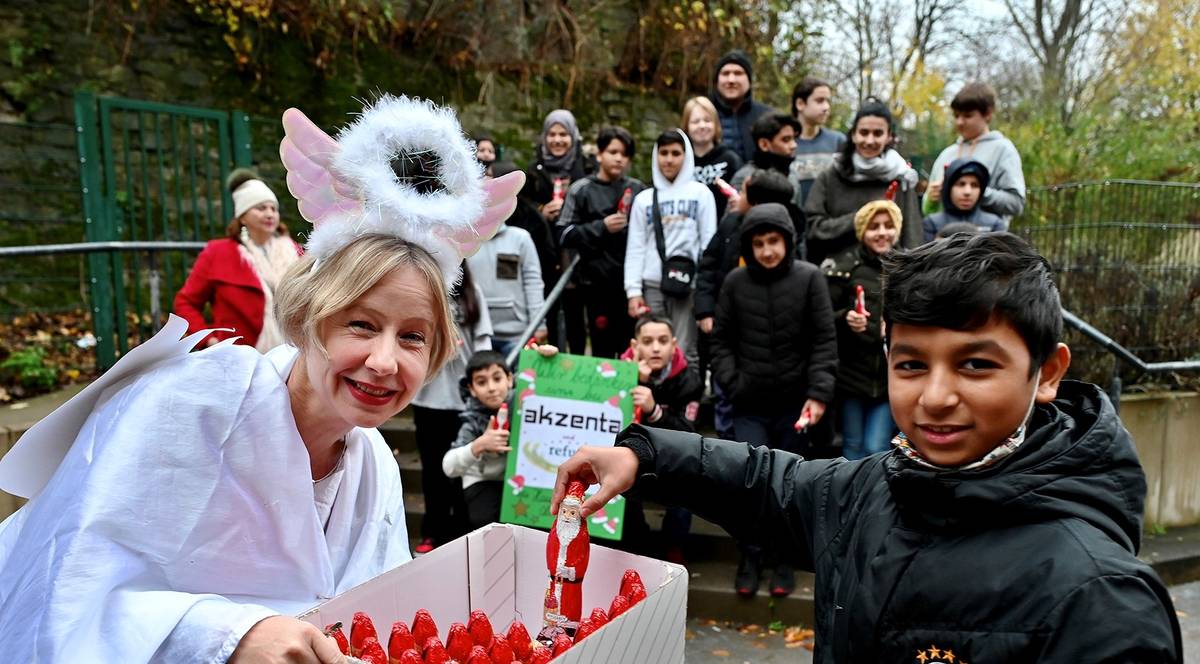 Süße Überraschung an der Hauptschule Wuppertal-Oberbarmen