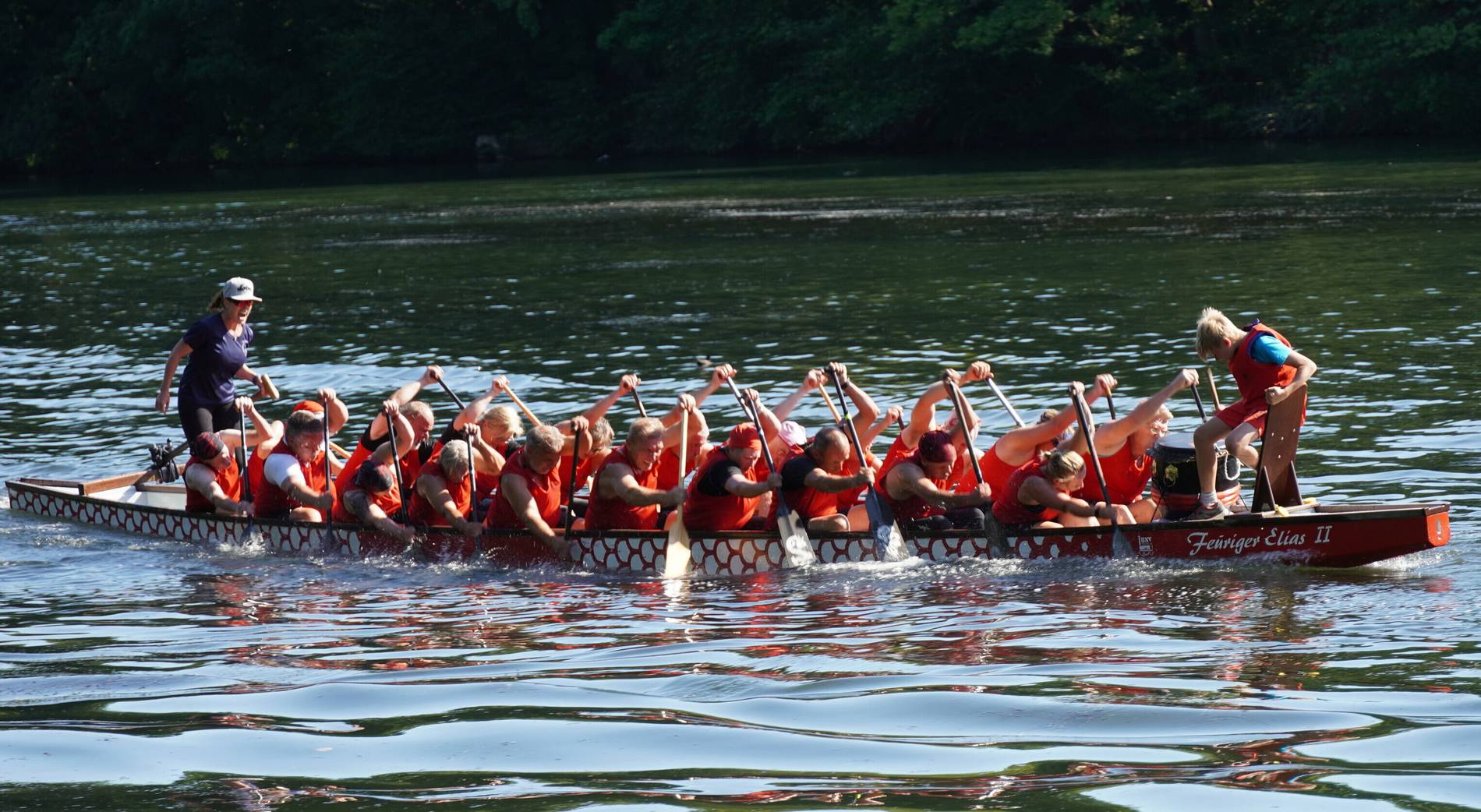 Drachenboote, Fuchslauf und Event auf Wuppertaler Talachse