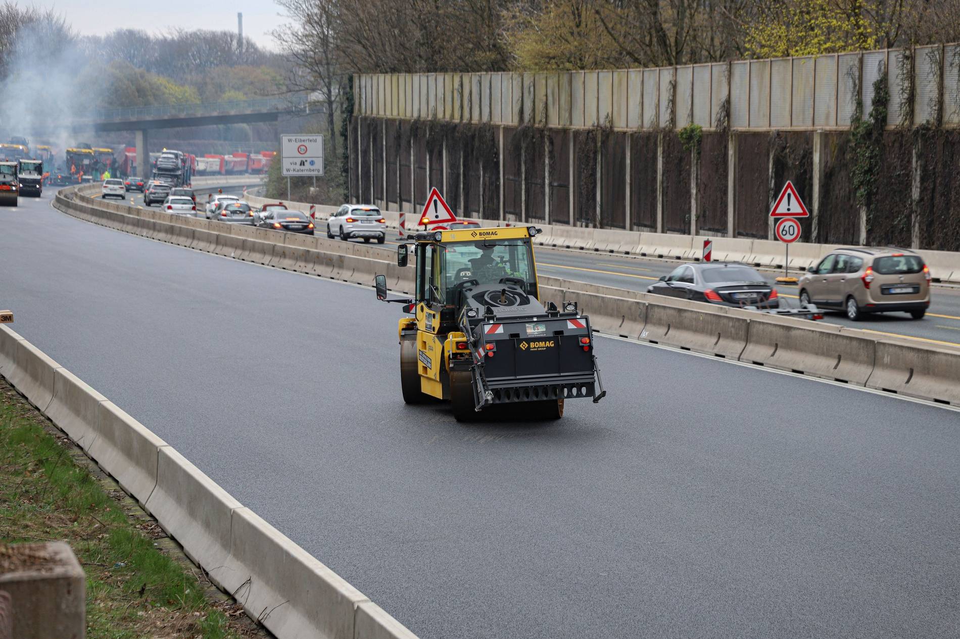Asphalt: A46-Sperrung in Wuppertal nun in Richtung Sonnborn