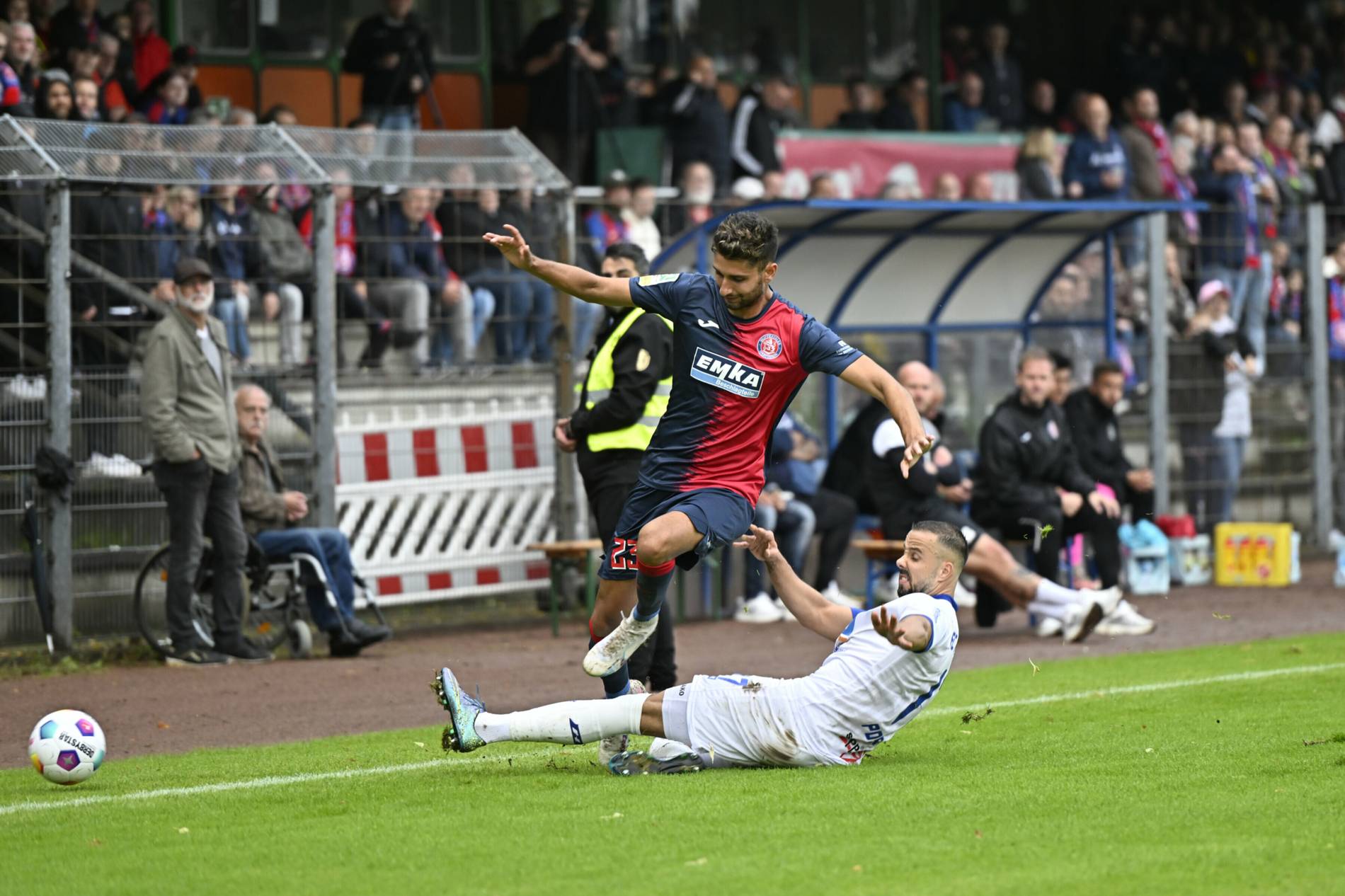 Fußball-RL: Liveticker: Wuppertaler SV – FC Wegberg-Beeck