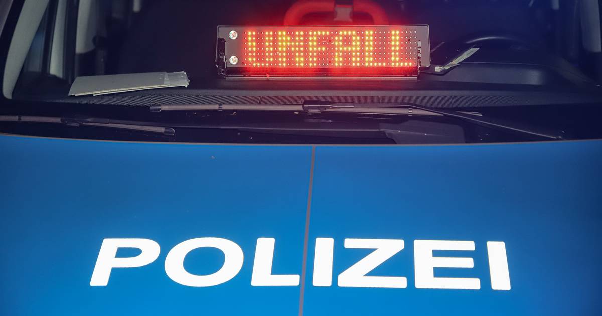 Fahndung nach Unfallflucht auf der Gathe in Wuppertal
