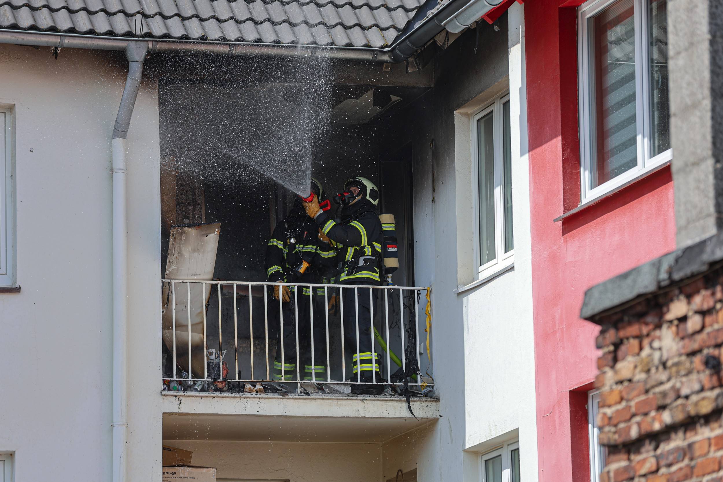 Bilder: Balkonbrand in Wuppertal-Barmen