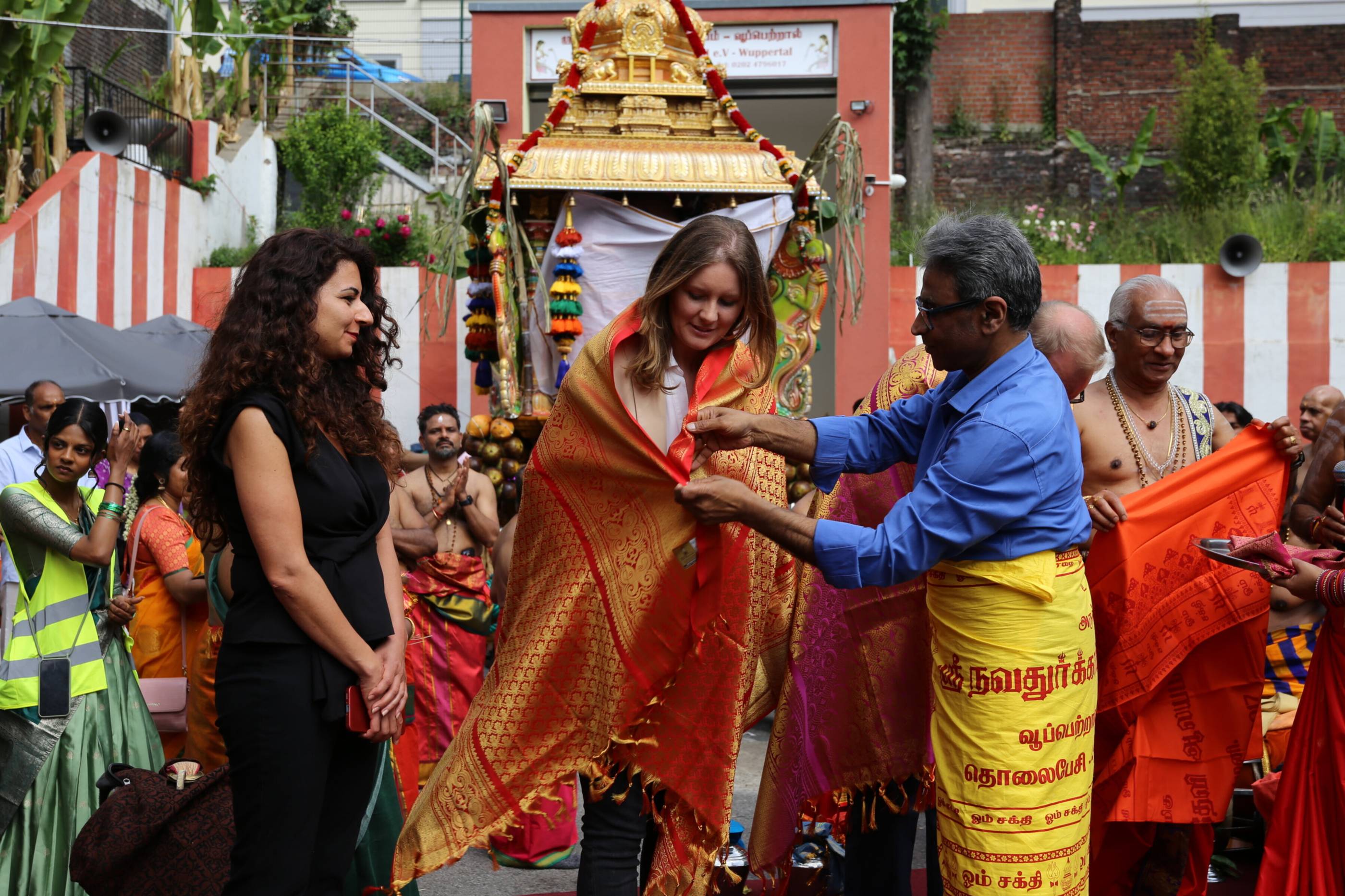Bilder: Große Wuppertaler Hindu-Prozession 2026