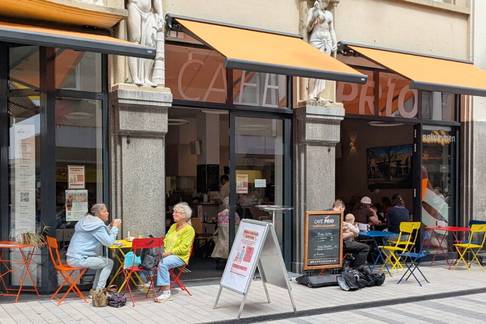 Zwei Jahre Café Prio mitten in der Barmer Innenstadt