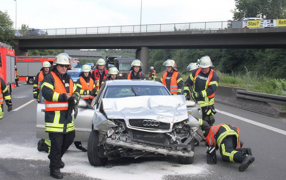 Ronsdorf: Schwerer Unfall auf der A1