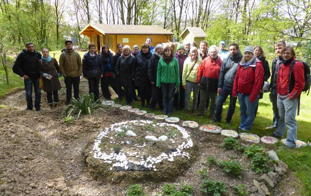 Früher Bolzplatz, jetzt ein Garten