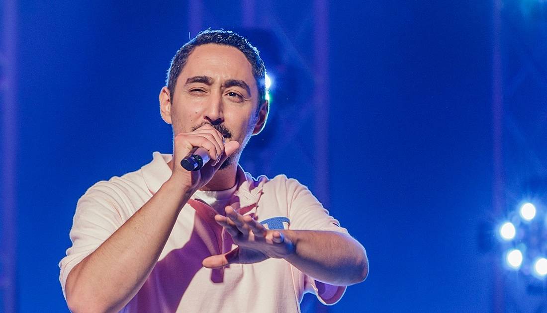 Rapper Eko Fresh dreht Video bei Buchandlung Mackensen in Wuppertal
