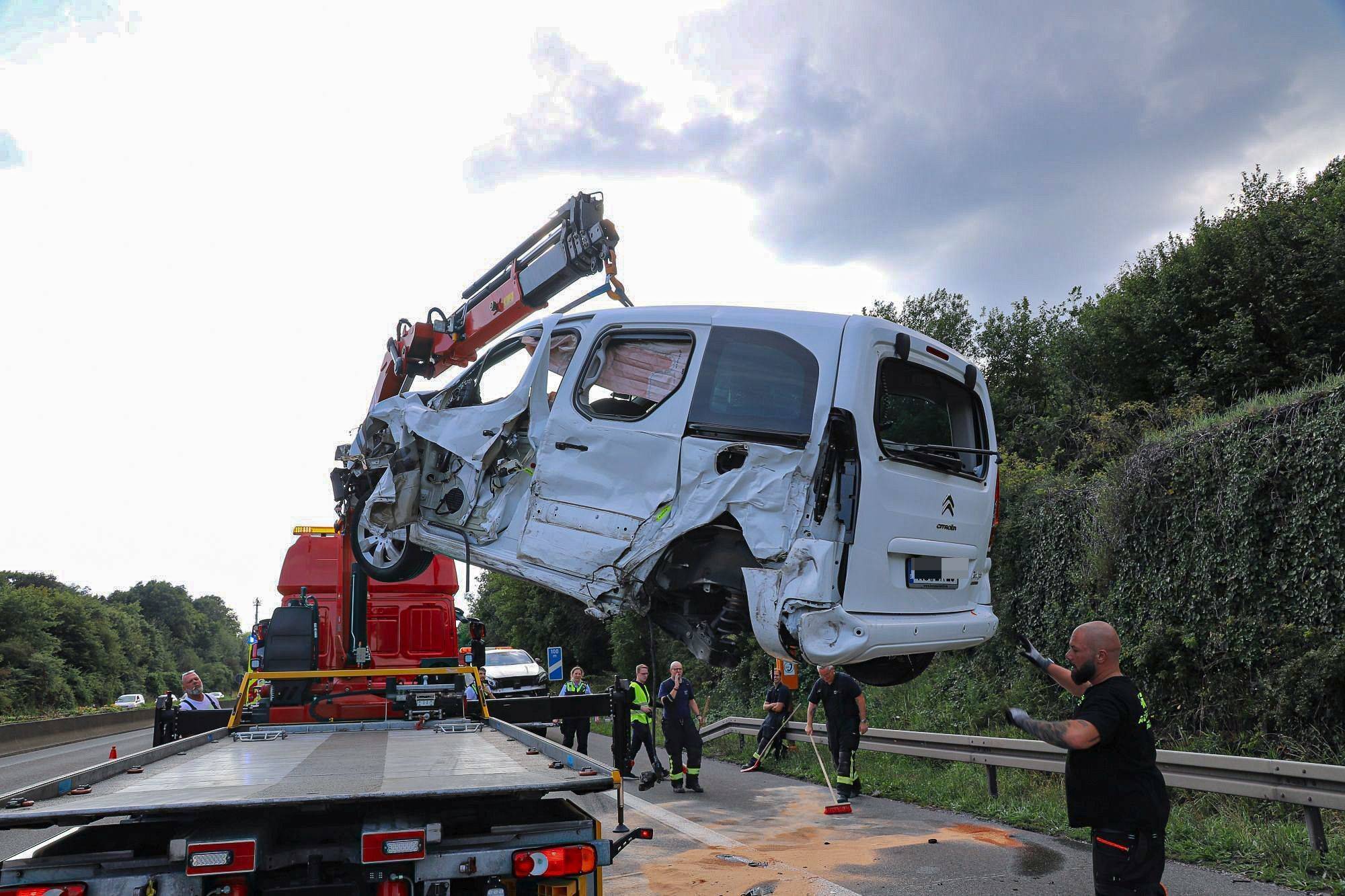 Schwerer Unfall auf der A46 bei Wuppertal